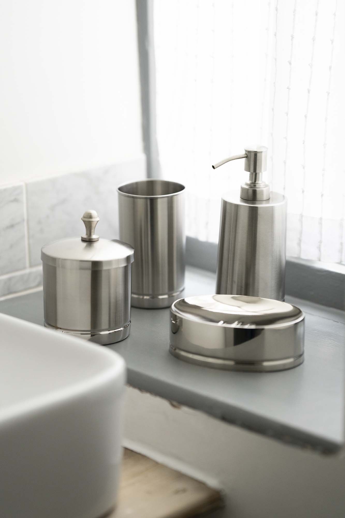 Bathroom Sets - Worzals At Home